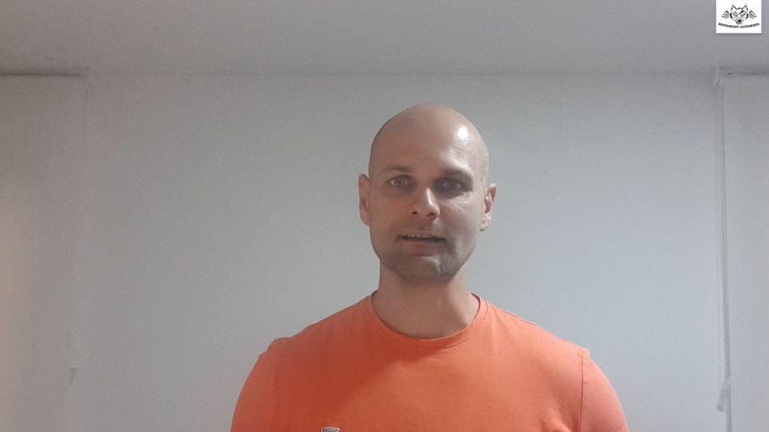 juri-ess-screen | Autokool Motohunt